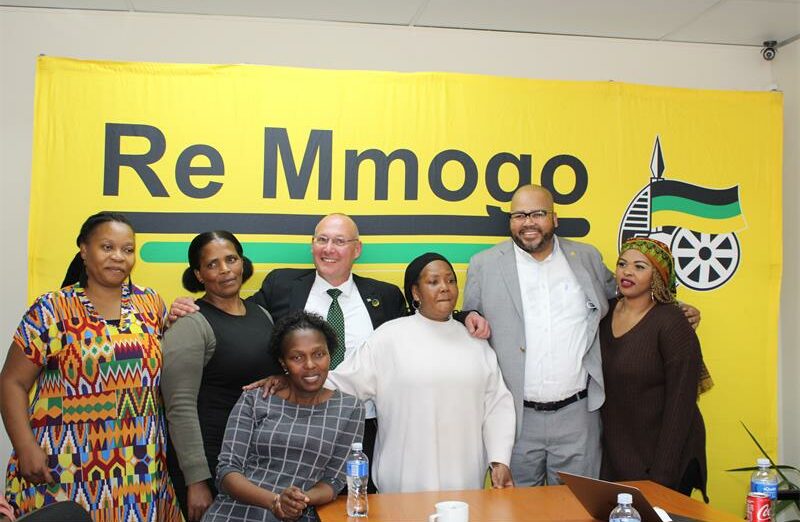 Parliamentary Constituency Office makes participatory democracy ...