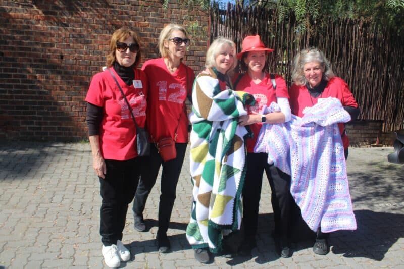 67 Blankets for Nelson Mandela Day brings warmth ahead of winter ...