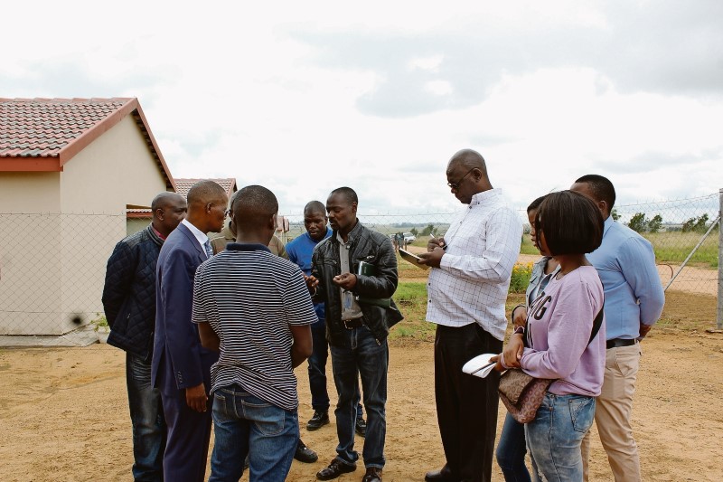 Way forward found for complaints in veterans houses | Witbank News