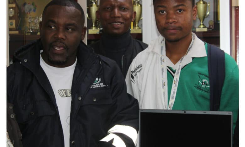Mayor Nhlapho inspires young minds at Phillip Ndimande | Witbank News