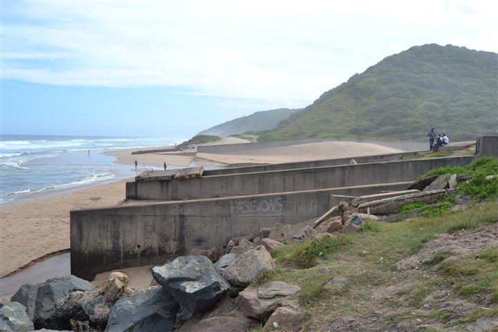 Local beach neglected, residents angered | Rising Sun Newspapers