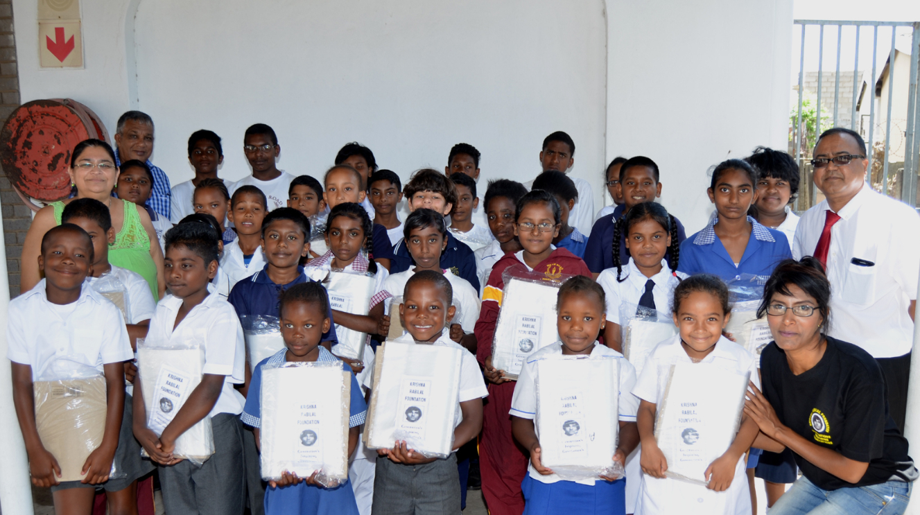 Foundation hosts stationery drive | Rising Sun Newspapers