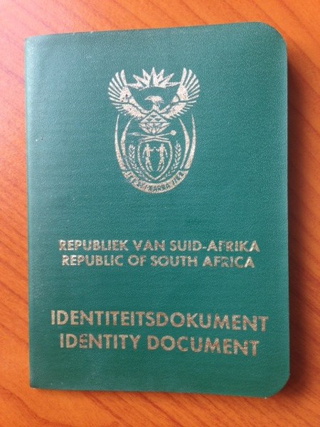 Home Affairs sets record straight on ‘discontinuation of green ID book ...
