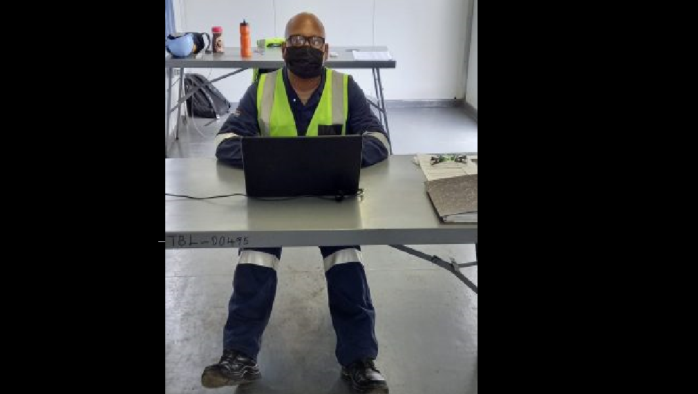 Engen’s community computer training opens doors for recent graduates ...