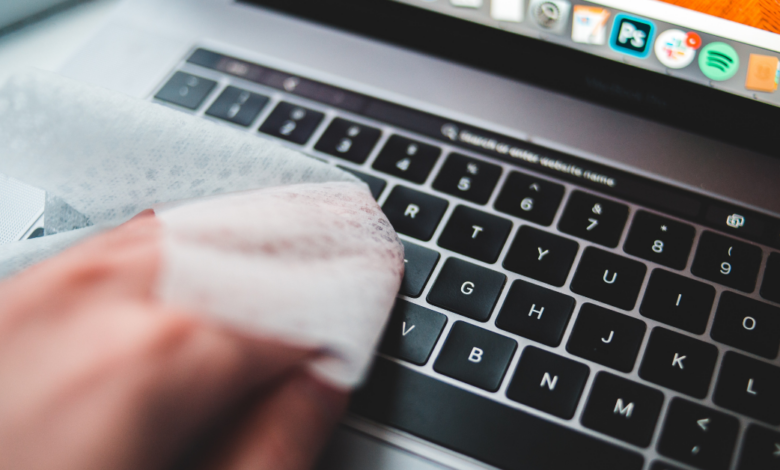 Your complete guide to deep cleaning your laptop safely