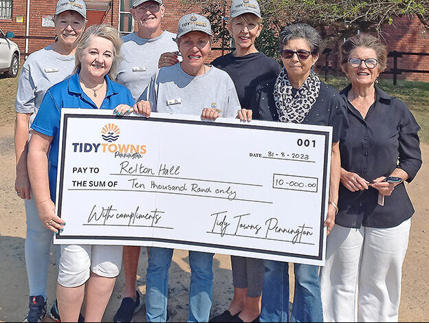 Tidy Towns donates R10, 000 to Pennington Recreation Club | Rising Sun ...