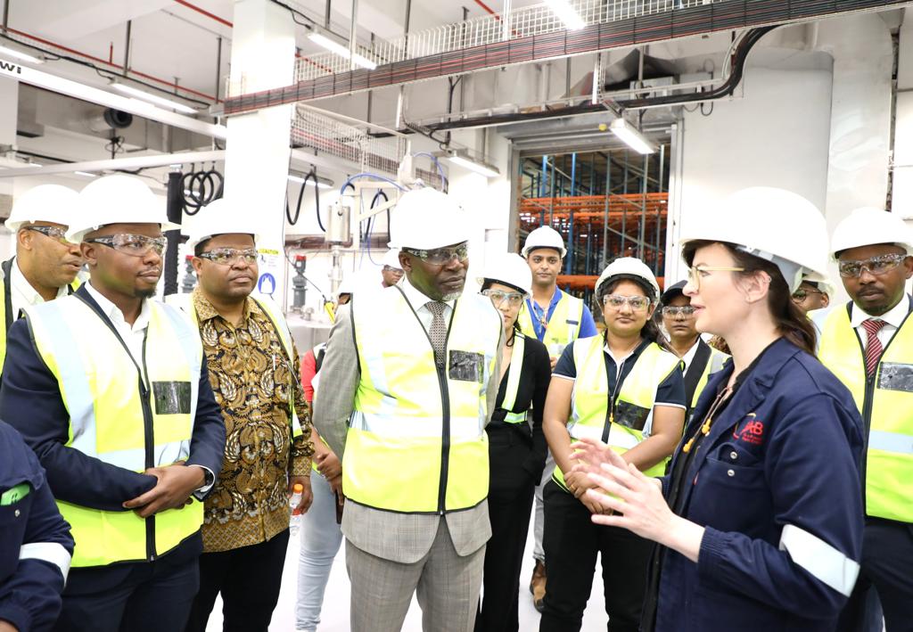 Mayor Kaunda commends SAB for investing R240 million in the Prospecton ...