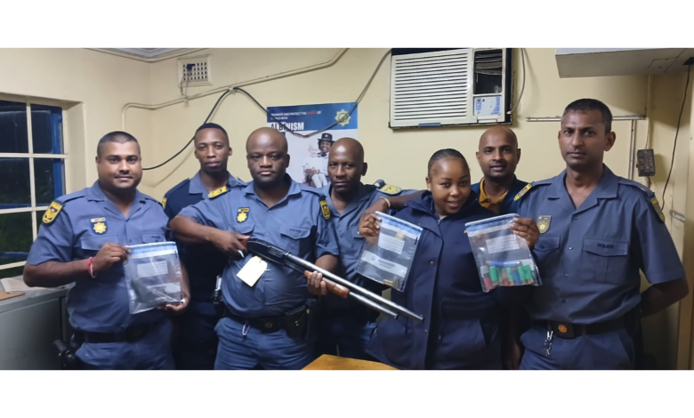 Police officers arrest ten suspects in joint operation | Rising Sun ...
