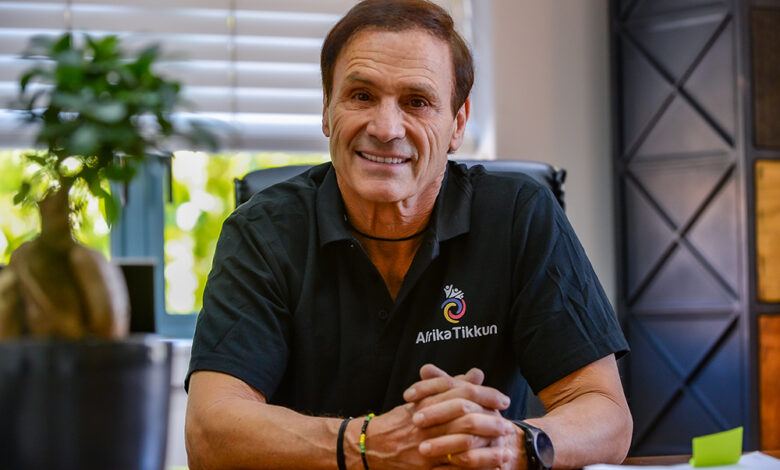 South Africans demand accountability and unity from new government ...