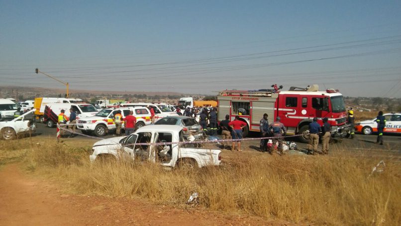 VIDEO: On-duty JMPD officer killed in horrific crash - LNN - Network News
