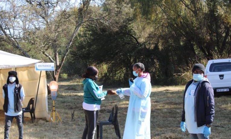 IEC PPE funding still lingering - LNN - Vaalweekblad