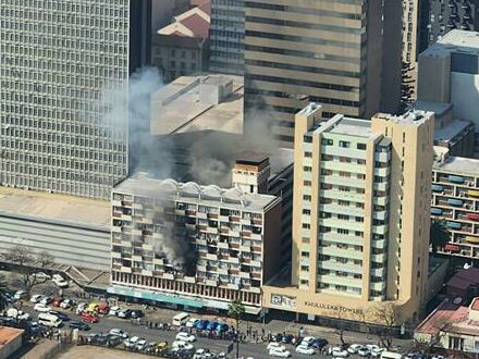 2 children rescued from burning building in Pretoria CBD - LNN - Lowvelder
