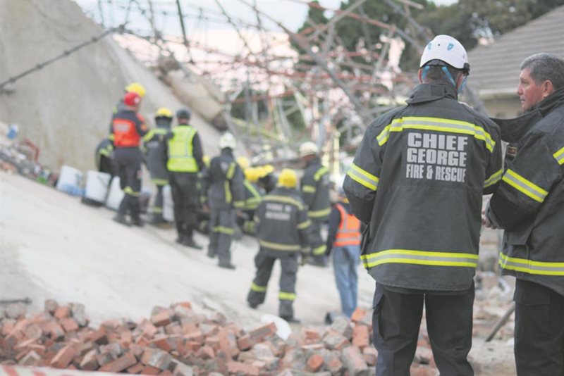 George building collapse: First responders reflect on the first 48 ...