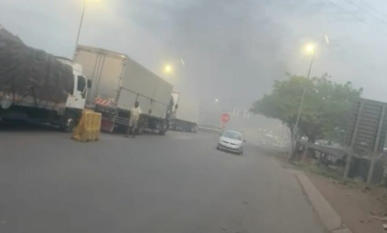 Lebombo Border temporarily closed as Mozambican protests flare up - LNN ...