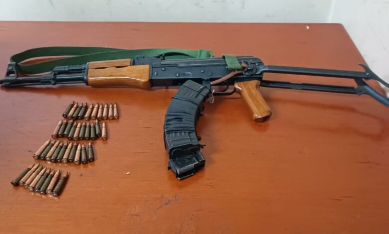 Man arrested after unlicensed firearms found in ‘security’ vehicle in ...