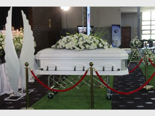 Winnie Khumalo laid to rest at Westpark Cemetery | Soweto Urban