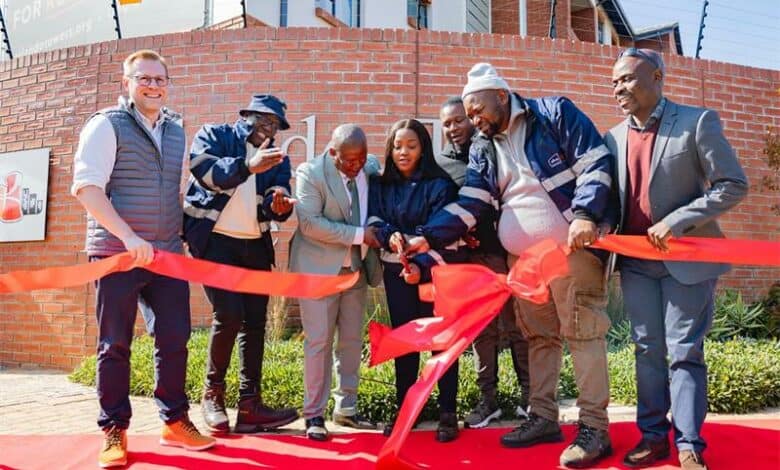 City of Joburg unveils Soweto housing development | Soweto Urban