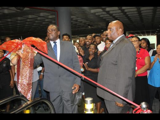 TZANEEN: Opening of bus rank escalators at Tzaneng Mall | Letaba Herald