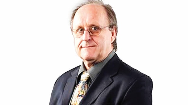 Dr Keats on bird colour in Hoedspruit | Herald