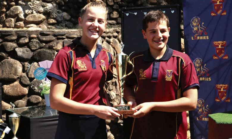 Larries spog met beste Lim swemskool-kroon | Herald