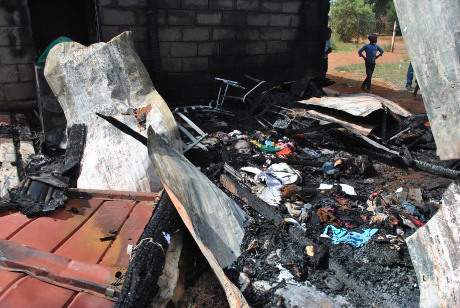 Shack burns down | Carletonville Herald