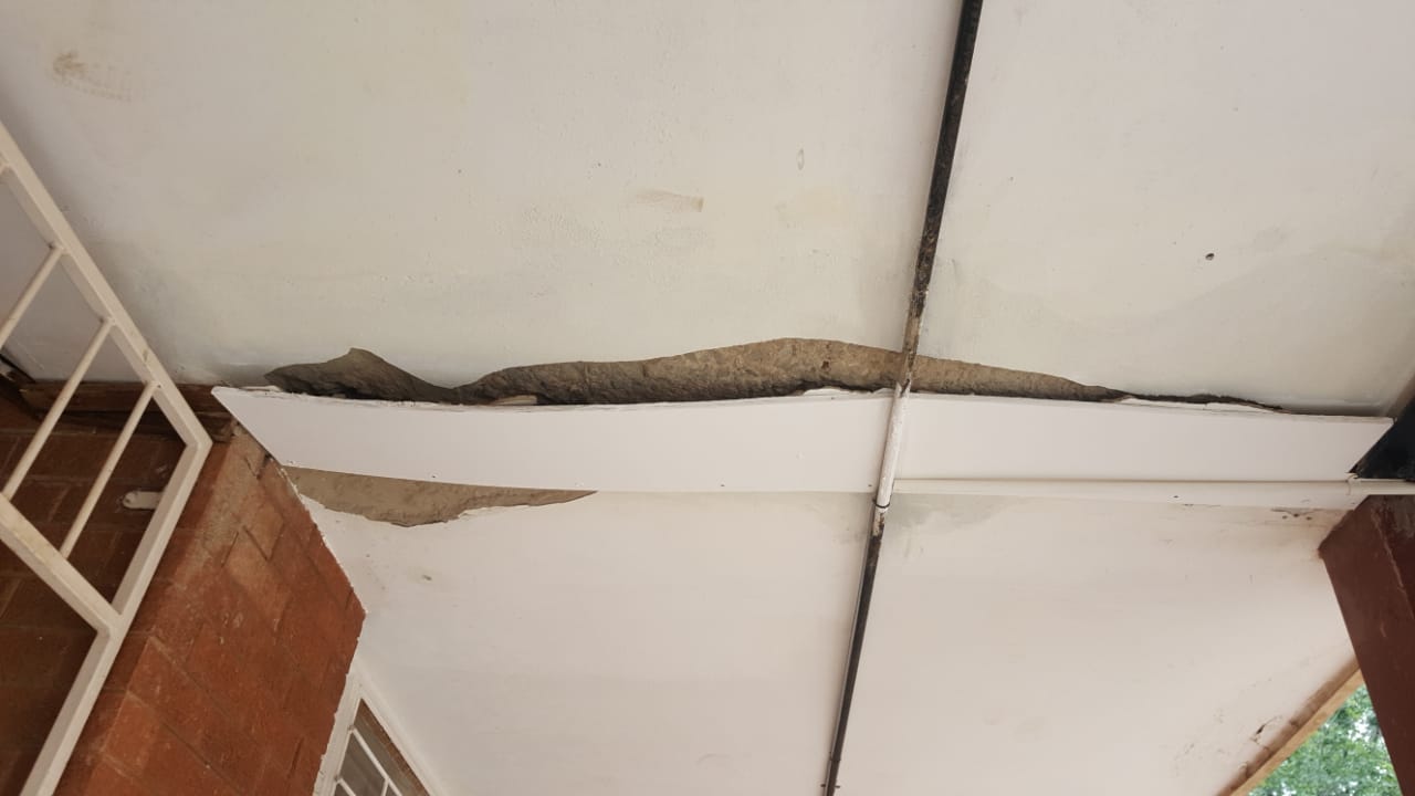 Learners at Carleton Jones evacuated over unsafe building ...