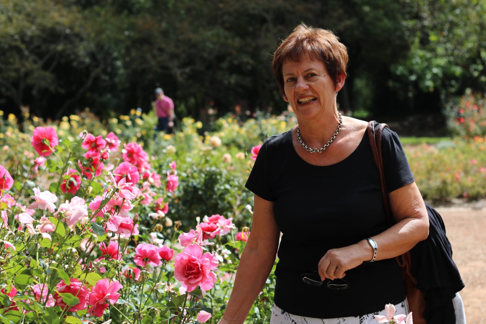 Die Riemland groet sy ‘aangenome dogter’ | Parys Gazette