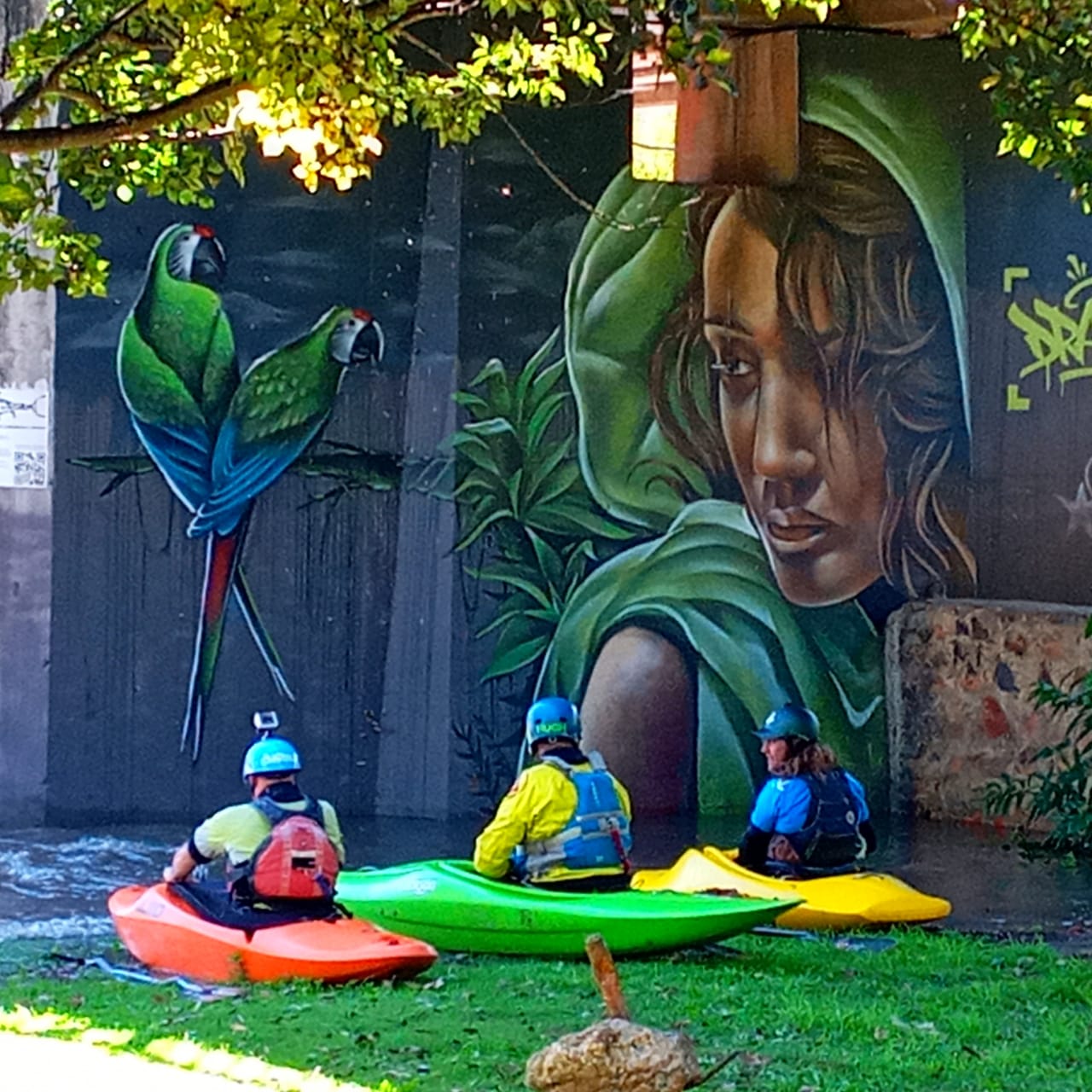 Dit is hoekom Parys 'n wendorp is - 'n dorp wat sy besoekers met ope ...