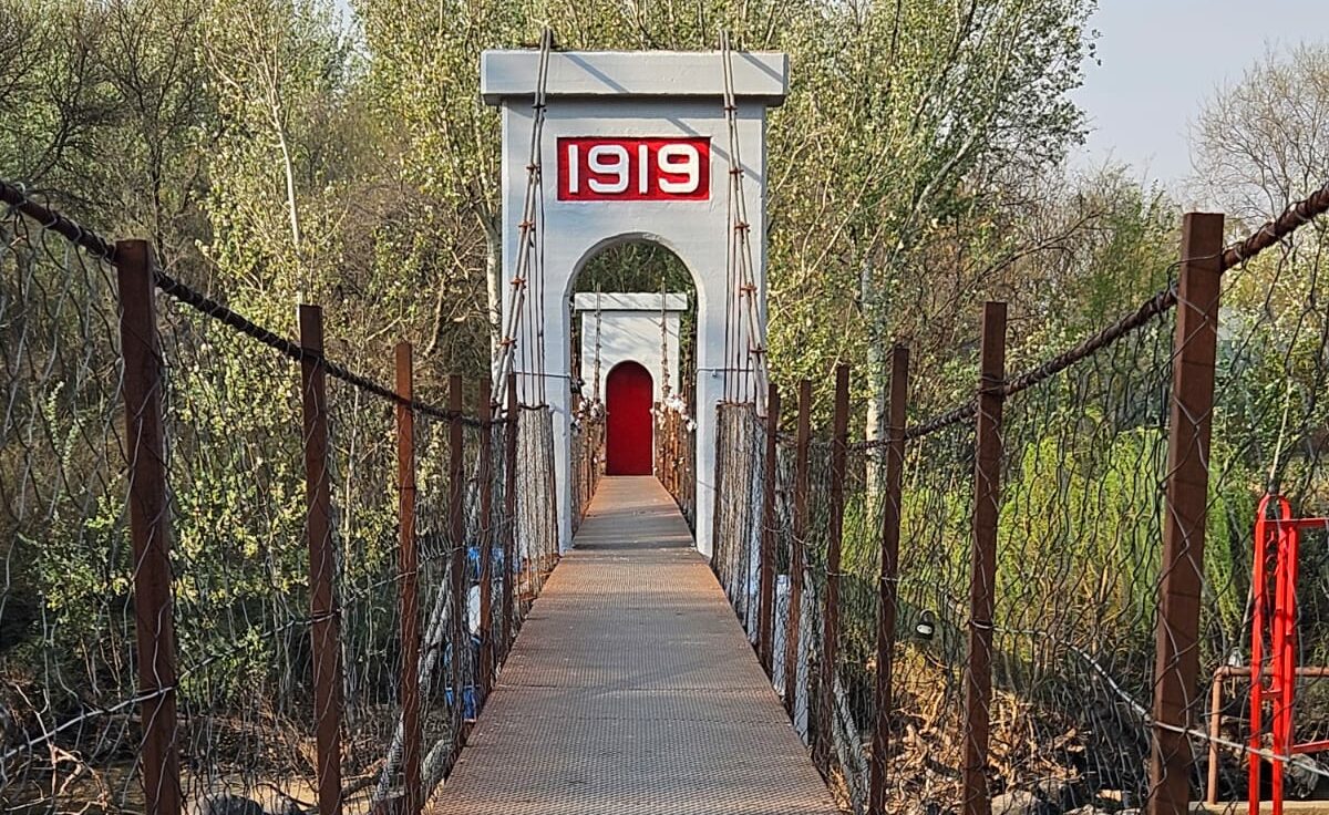 Kyk wat gebeur in Parys | Parys Gazette