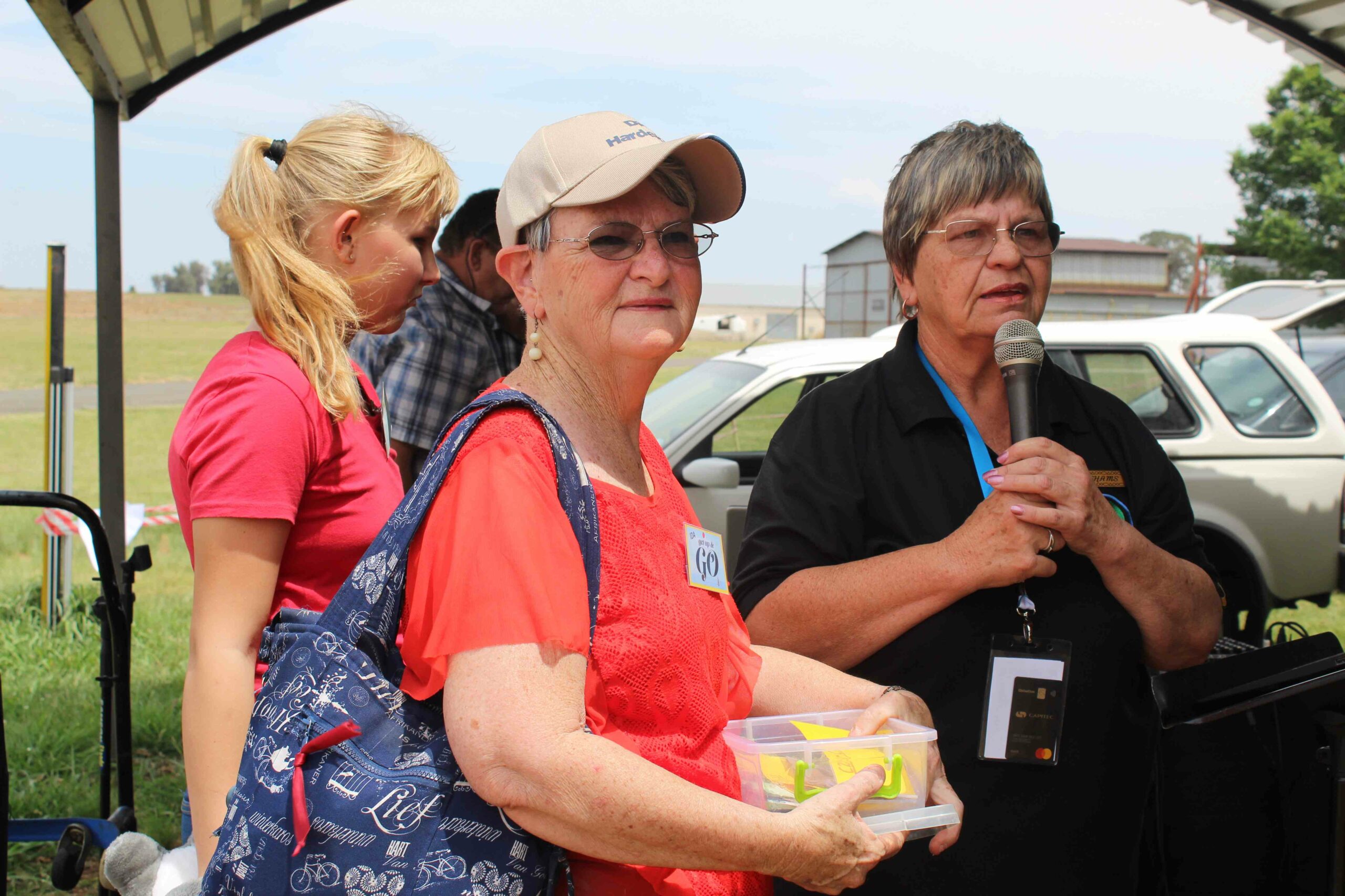 Feestelikheid wys ook Bokke-kant | Parys Gazette