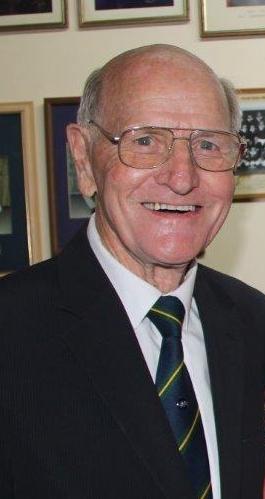 Jan Prinsloo lê die tuig neer | Potchefstroom Herald