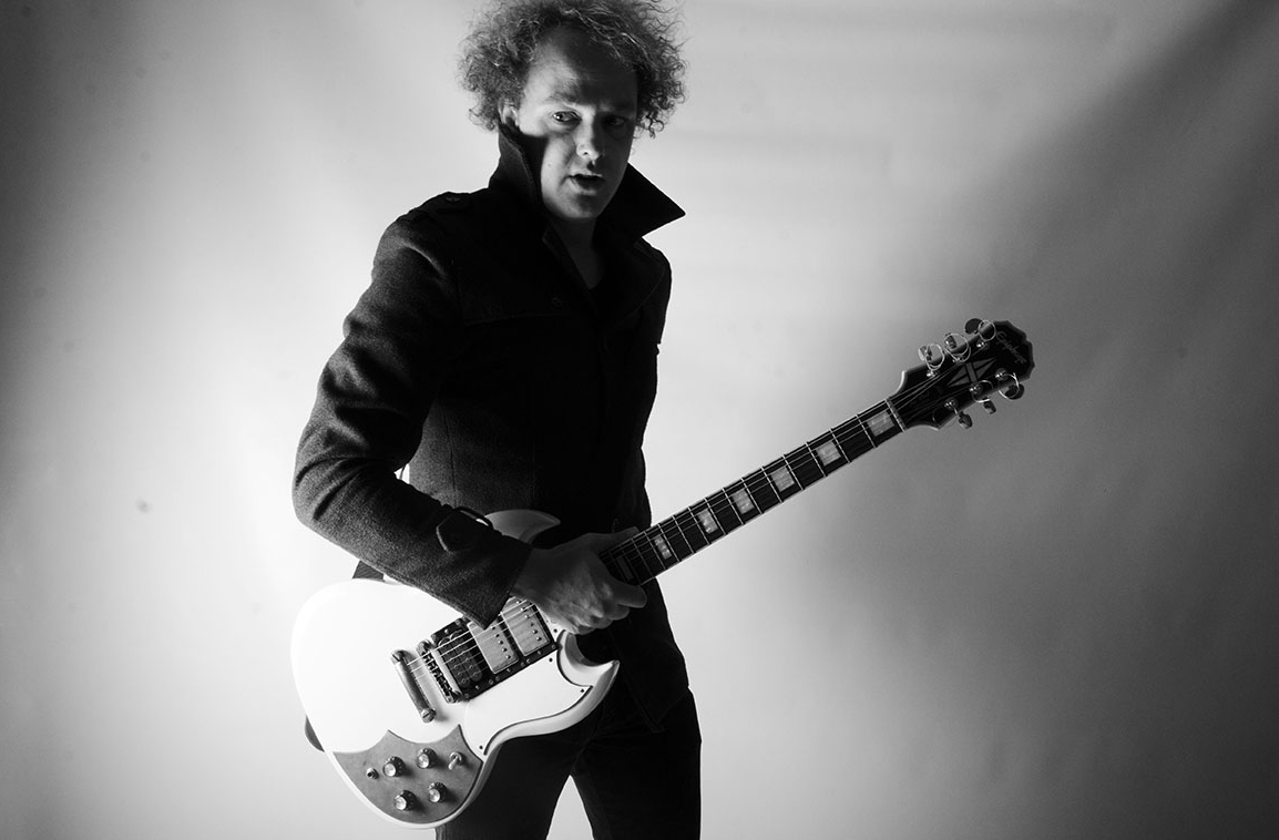 Willim Welsyn rock voort met sy getroue Afrikaanse arsenaal op ...