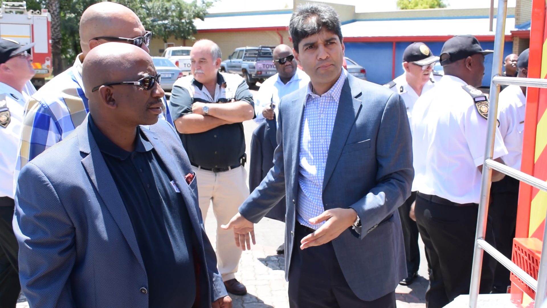 VIDEO: Nuwe brandweerwa aan munisipaliteit oorhandig | Potchefstroom Herald