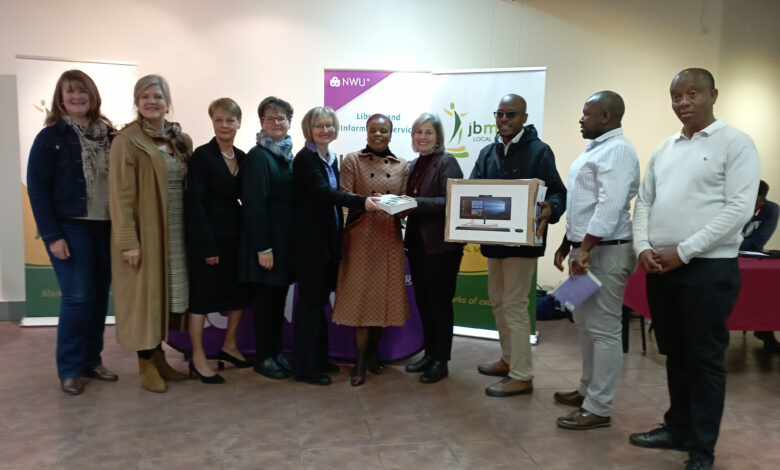 JB Marks Community Library receive books and computers from NWU ...