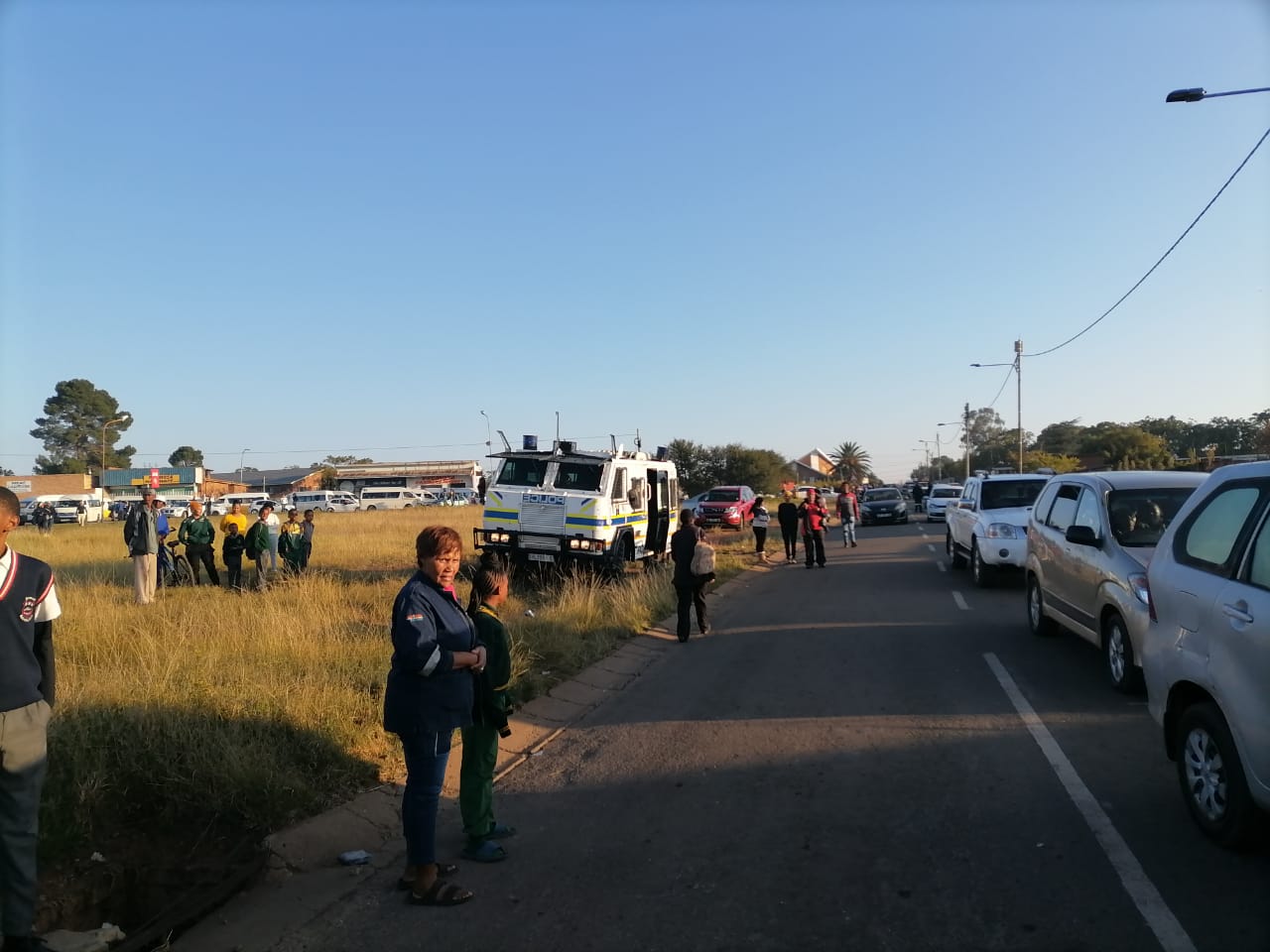 VIDEO: Promosa residents say no to Mooibank residents | Potchefstroom ...