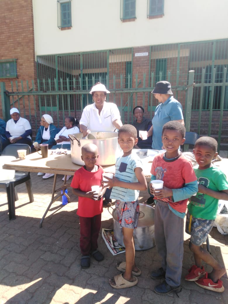 Promosa Gladiators Gives Back for Women’s Month | Potchefstroom Herald