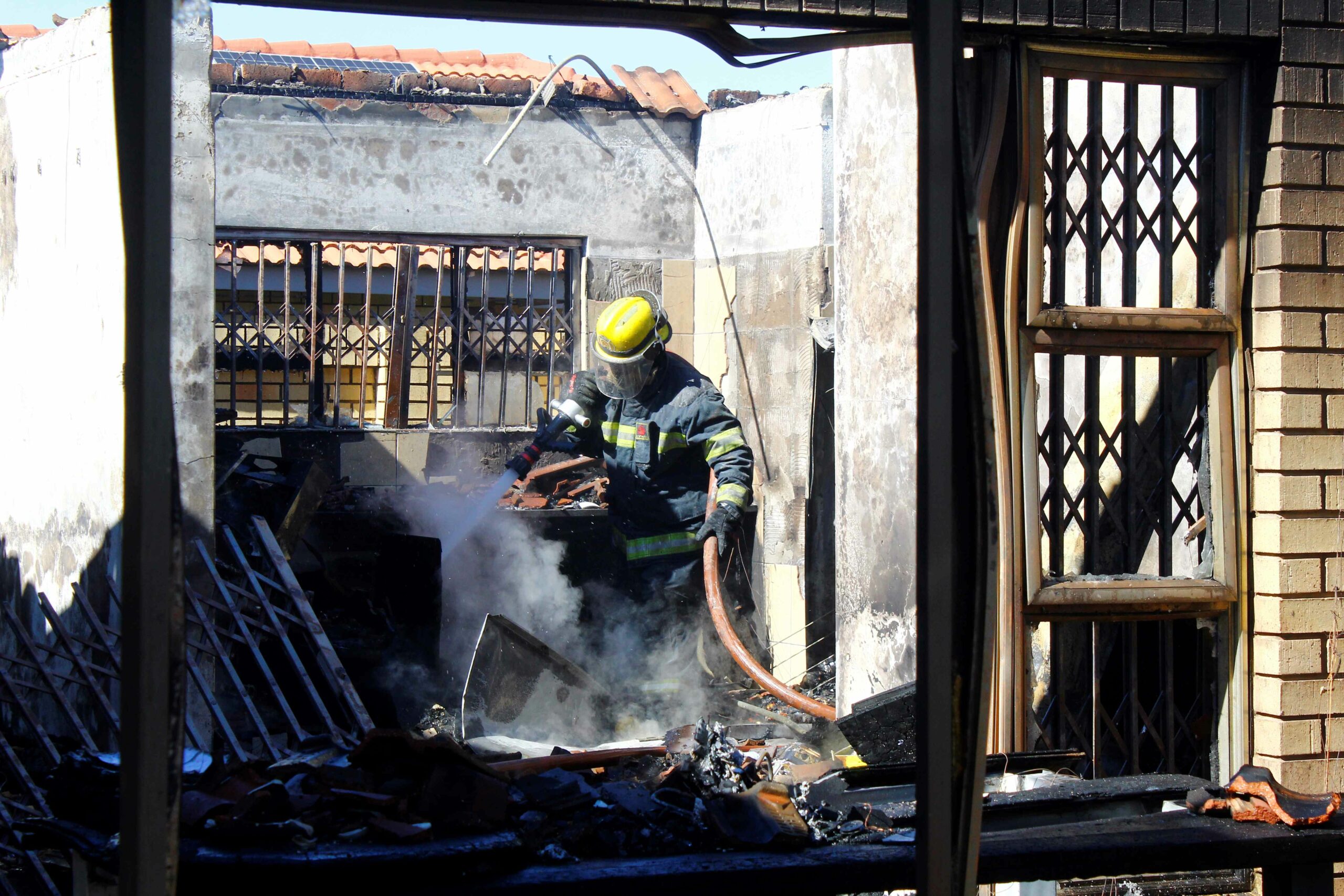 Meenthuis in Bailliepark in ligte laaie | Potchefstroom Herald