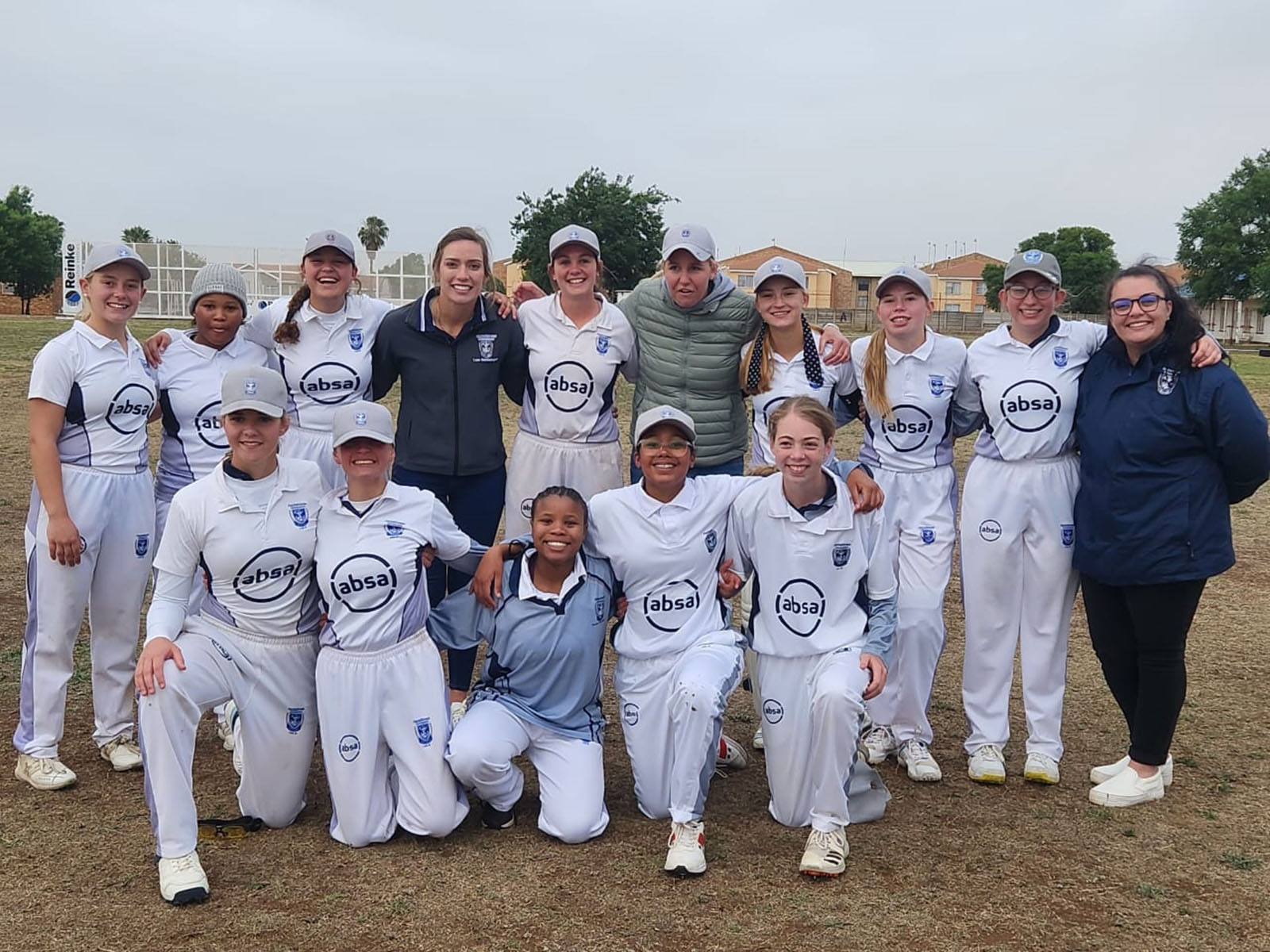 Gimmies se dogters dra weer die krieketkroon | Potchefstroom Herald