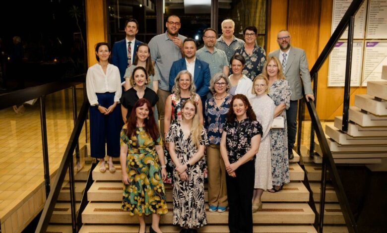 TT Cloete-huldigingslesing kyk na die kreatiwiteit van grammatika ...