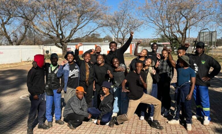 Community unites to revive Promosa Primary on Youth Day | Potchefstroom ...
