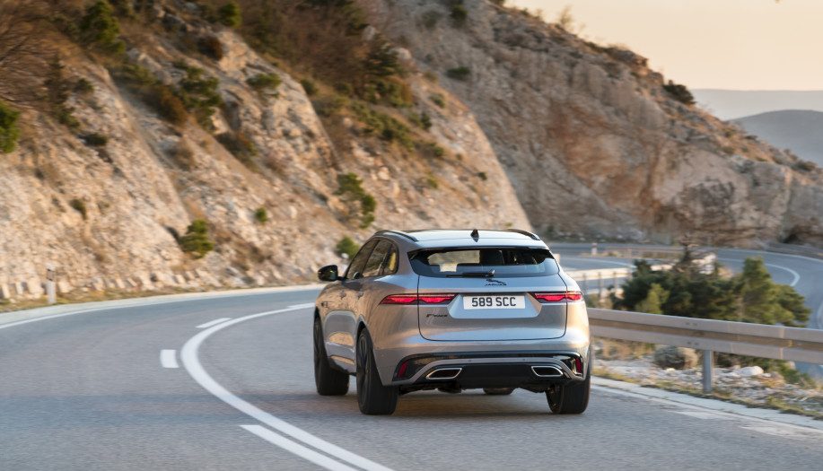 Jaguar reveals facelifted F-Pace with new engines | Sedibeng Ster