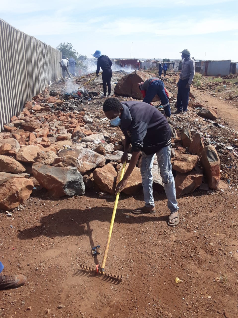 Evaton West Ext 1 community clean their environment | Sedibeng Ster