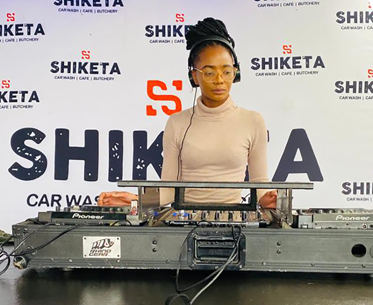 Self-taught DJ champions deep house scenes | Sedibeng Ster