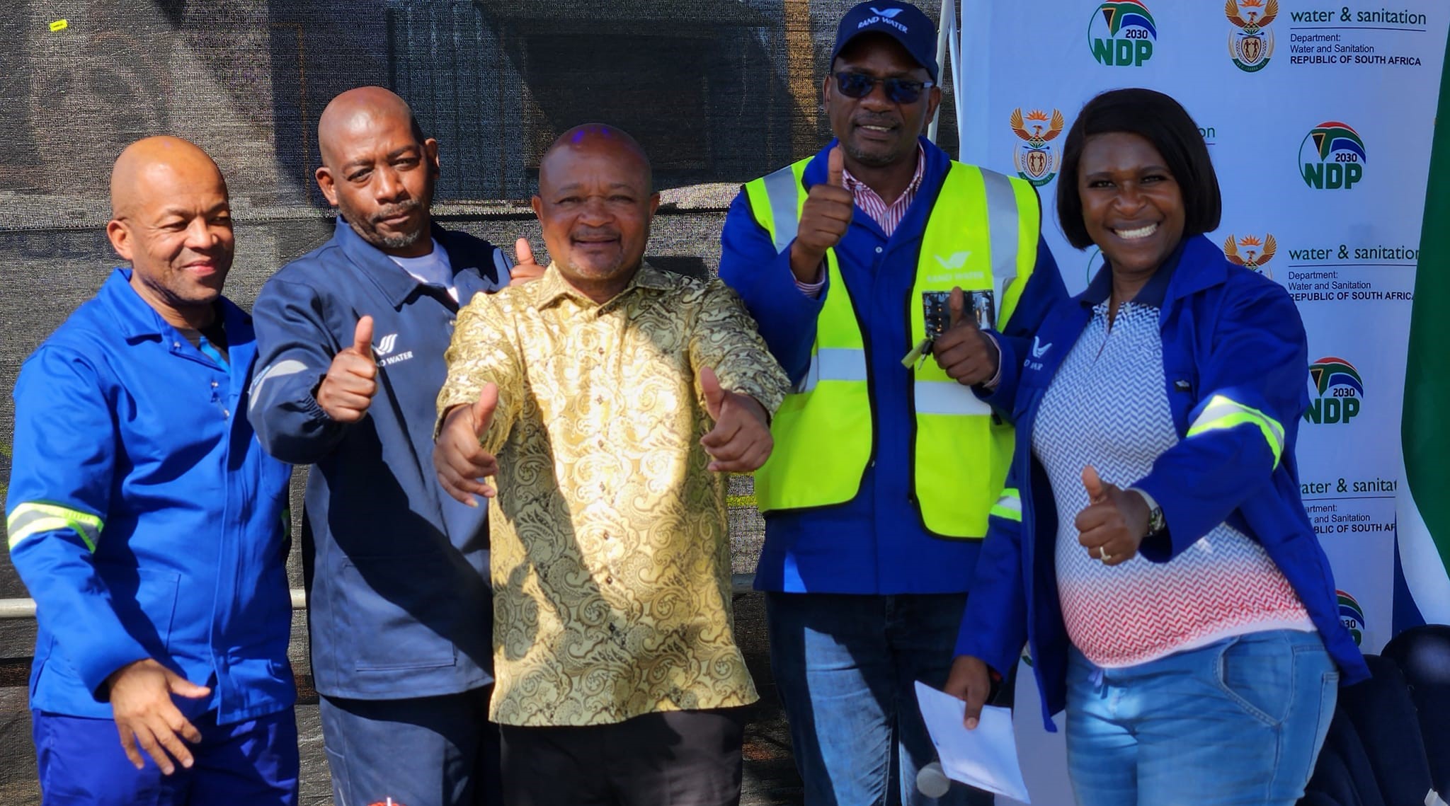ELM Mayor receives 36 vehicles from Rand Water | Sedibeng Ster