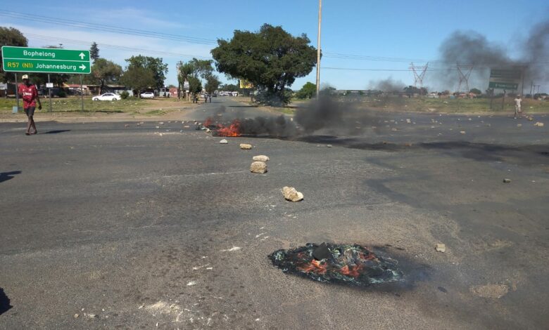 National Shutdown hits Bophelong | Sedibeng Ster