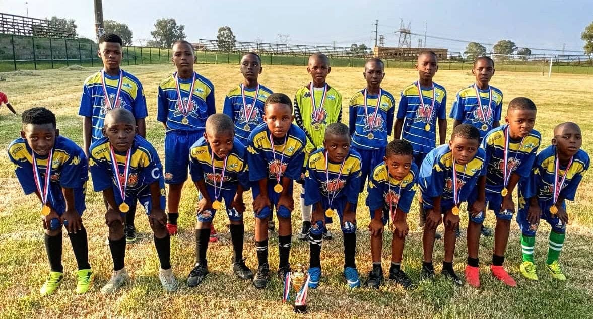 Former Bafana Bafana star ploughs back into development | Sedibeng Ster