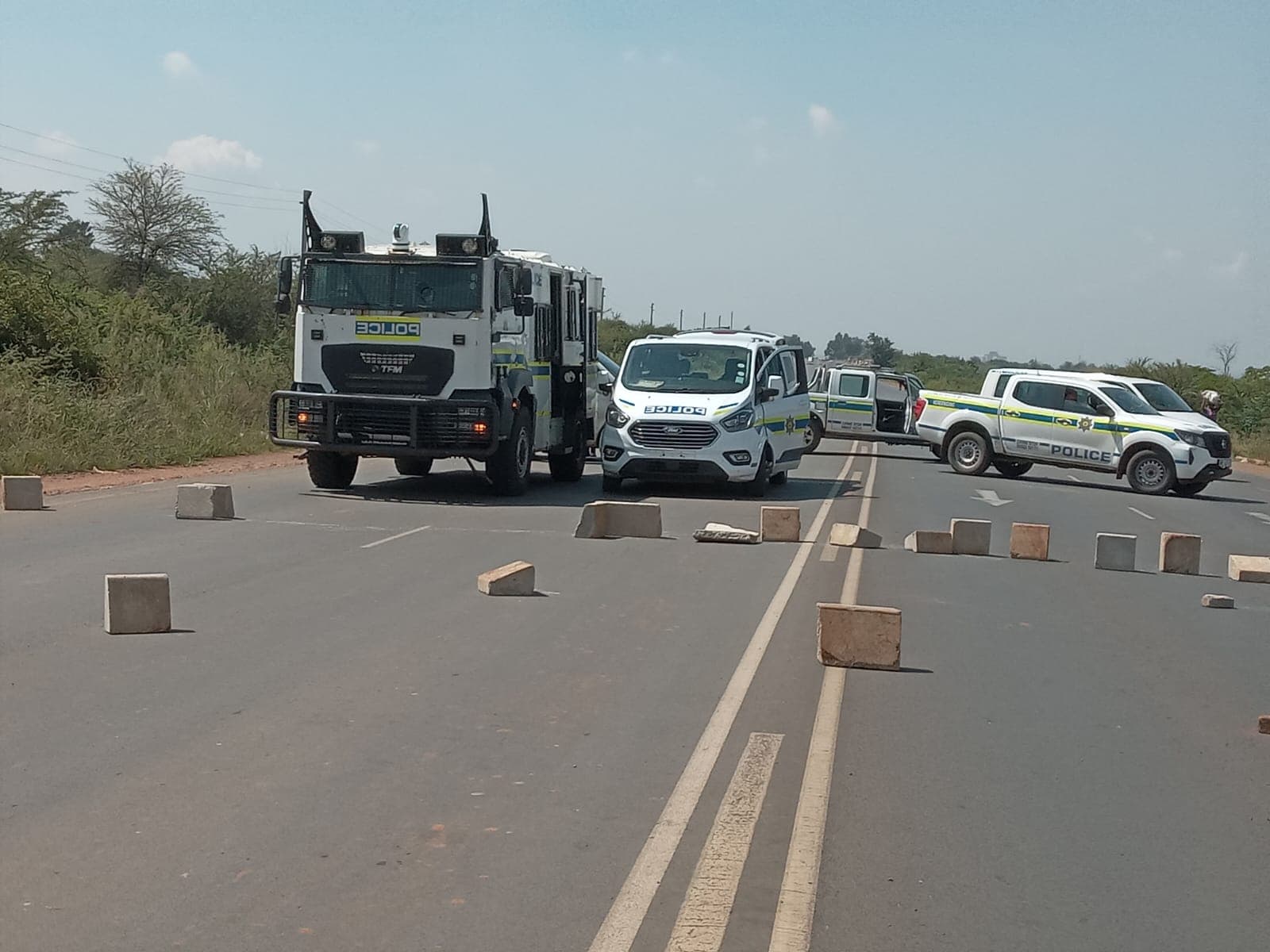 IN Pictures: Residents close off Waterdal Road demanding electricity ...