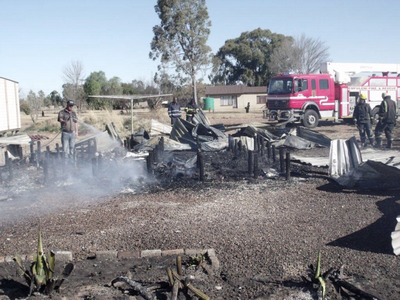 Gesinne verloor alles in brand | Vaalweekblad
