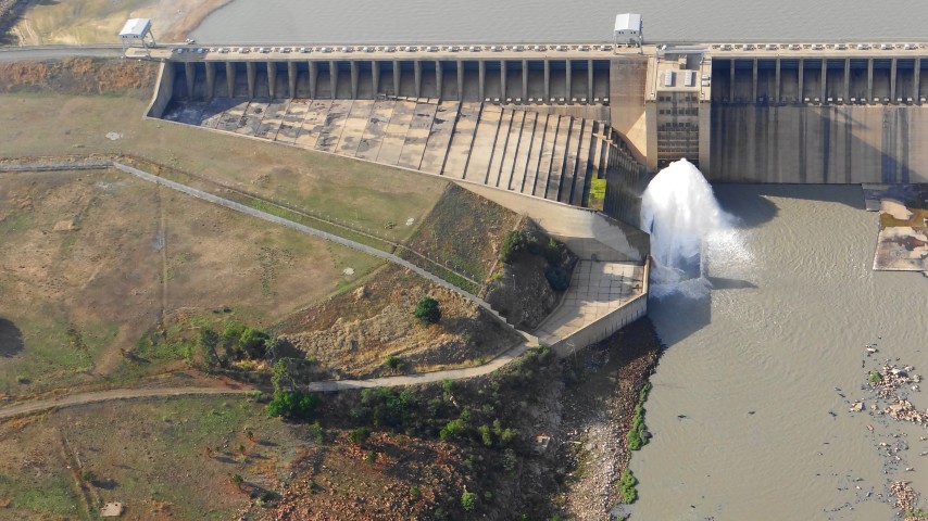 Indefinite sewage into dam | Vaalweekblad