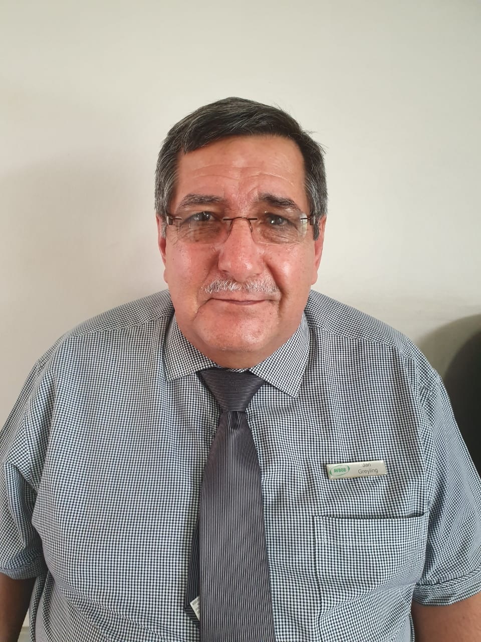 Na doodsake wag ‘n nuwe lewe op ‘Jan Avbob’ | Vaalweekblad